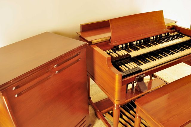 Jason's Hammond B3 restoration | Hammond Hire